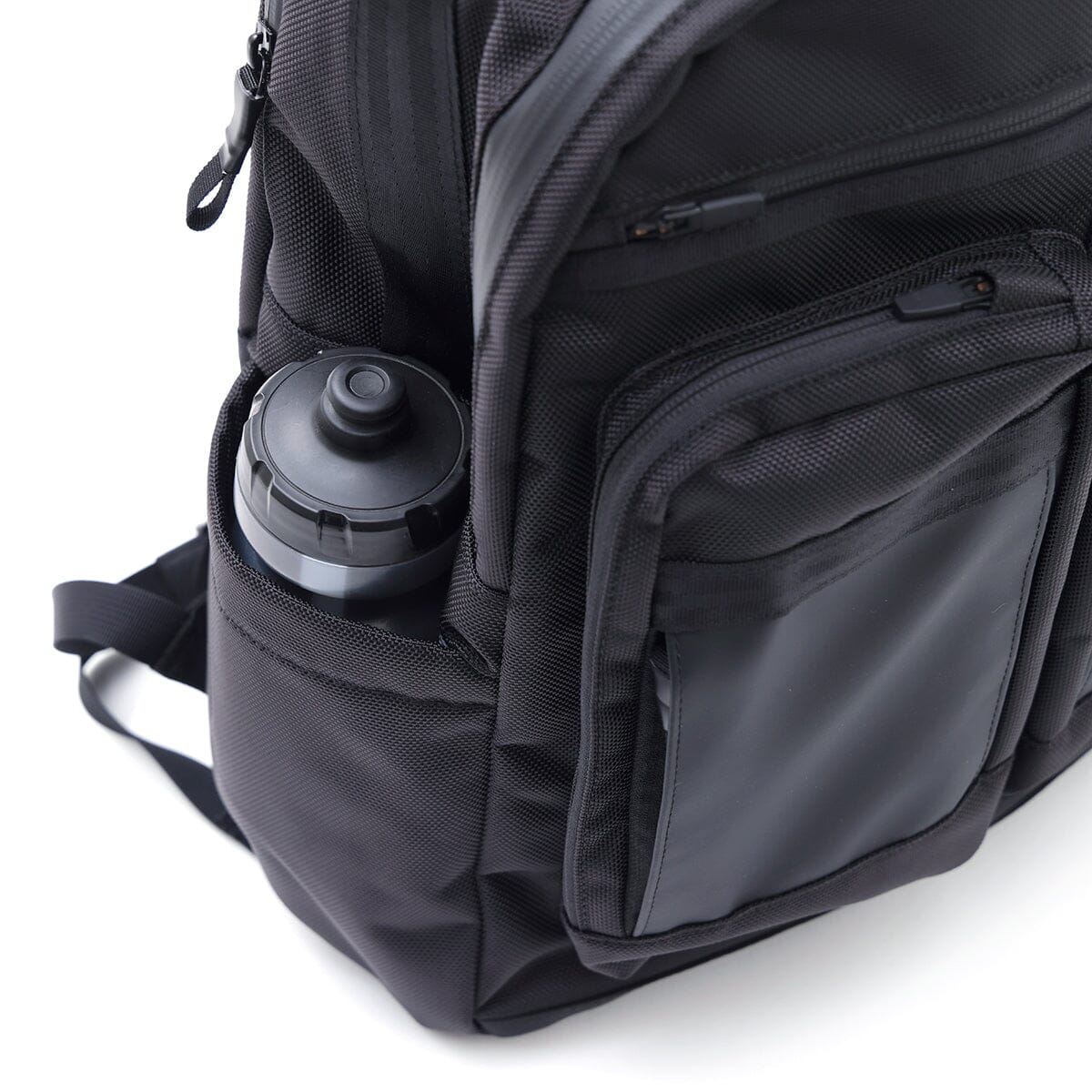 CHROME ( クローム ) バックパック AXCEL DAYPACK MD ( アクセル デイパック ミディアム ) ブラック 26L | 自転車・パーツ・ウェア通販 | ワイズロードオンライン